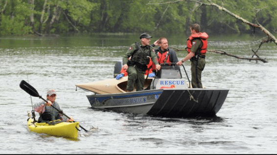 Kayak Safety Tips: Everything You Need To Know About Safe Kayaking