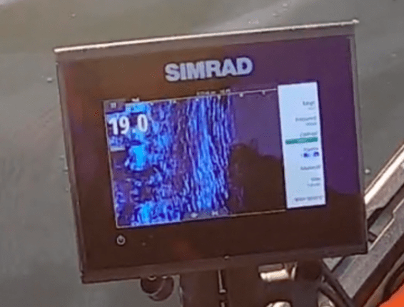 How To Read Side Imaging On Your Fish Finder Like A Pro