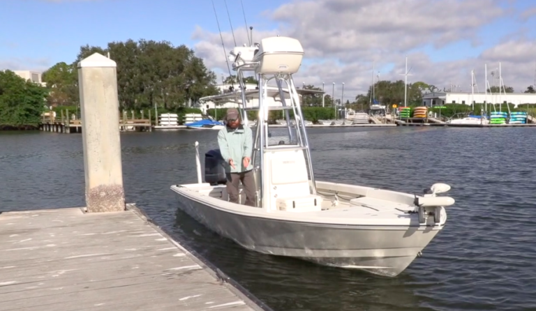 How to Dock Your Boat By Yourself (Even If It's Really Windy)