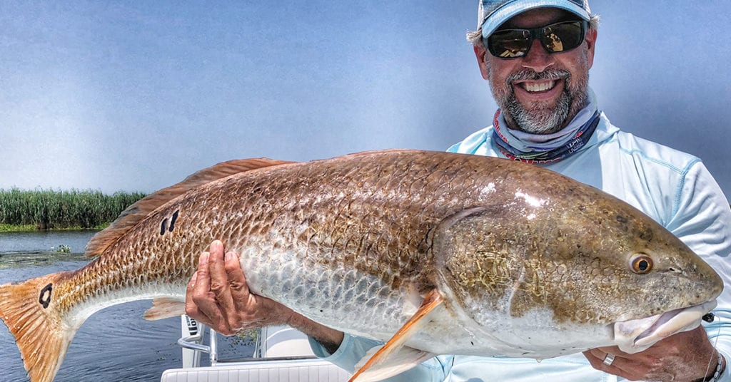 Sight Fishing For Bull Redfish [Florida vs. Louisiana]
