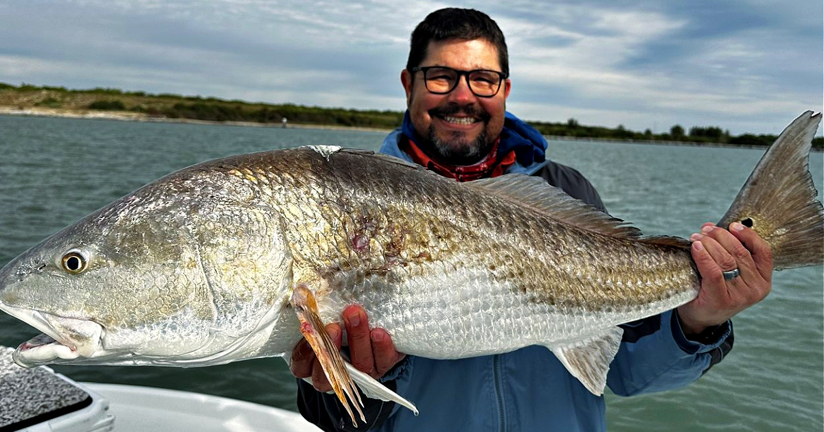 Underwater Strikes, Wind Knots, Flats Fishing (Salt Strong Newsletter)