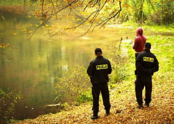 The Complete Guide to Catch, Photo, & Release Fishing