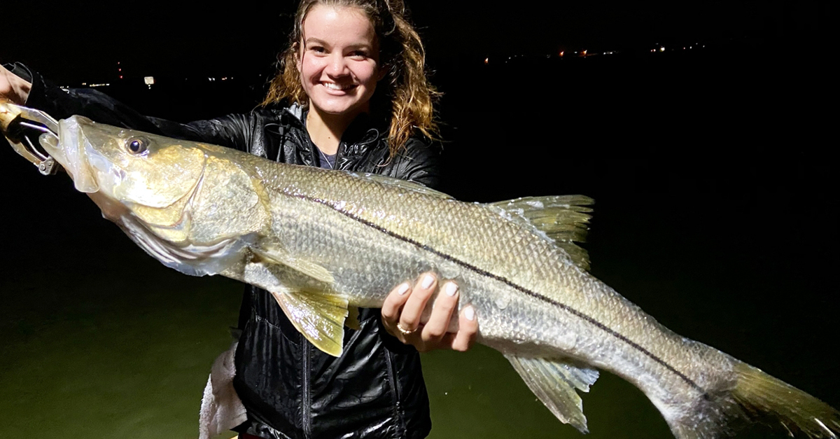 Knot Strength Contest, Tripletail Tips, Paddletails vs. Split Tails ...